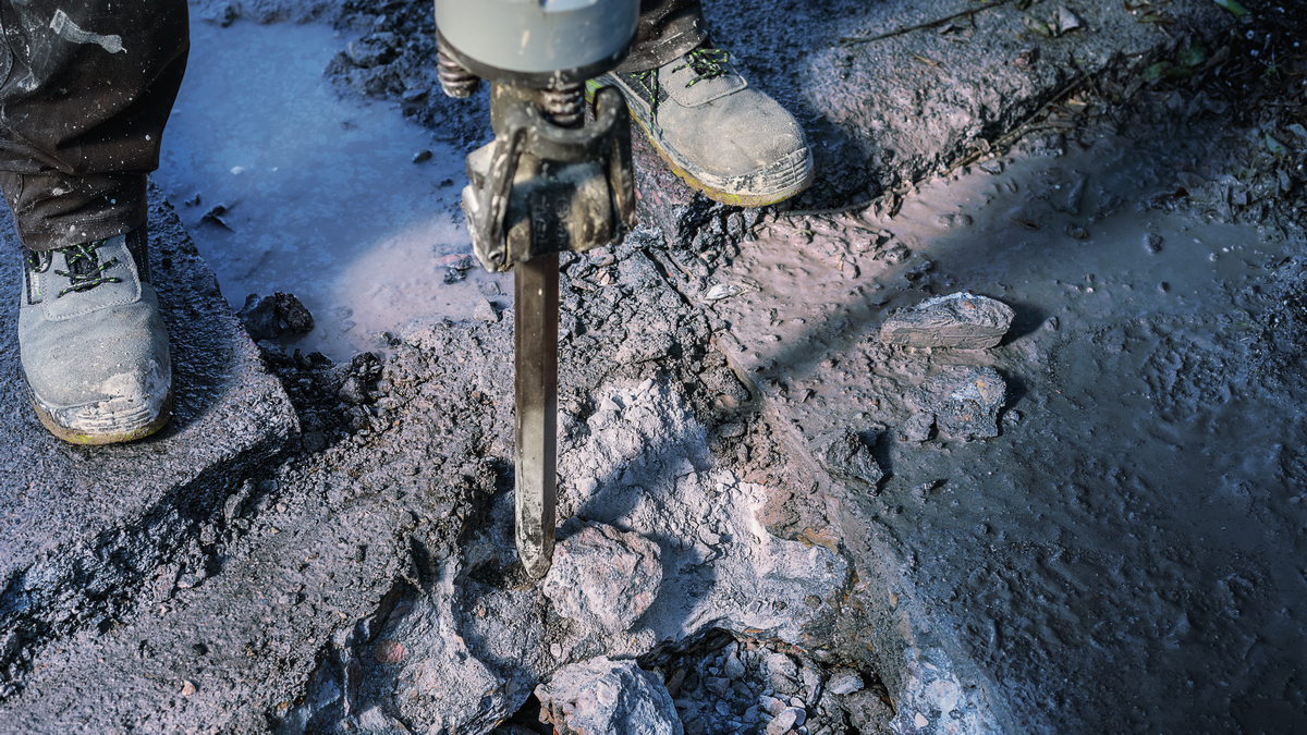 PRO HEX 28-4C Pointed Chisel - Bosch Professional