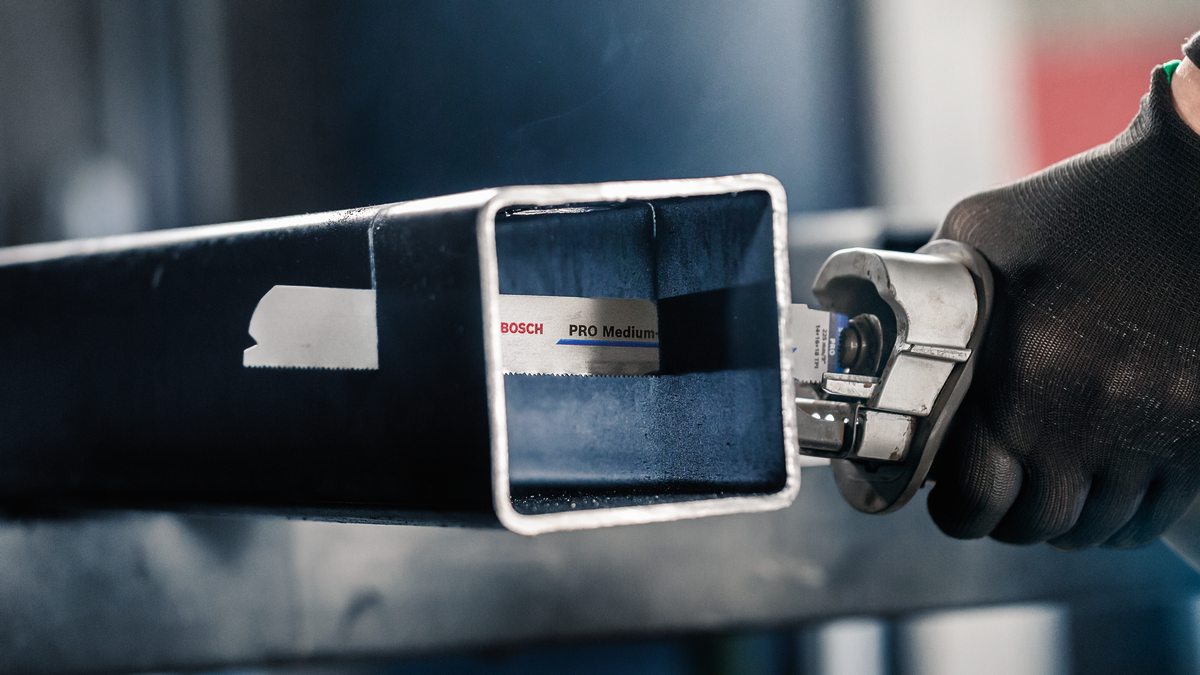 PRO Medium-Thick Metal precise S1137BEF Blade - Bosch Professional